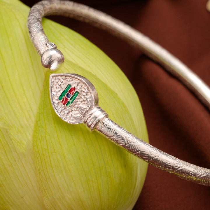 Vel Kappu & Kappu Collections | Sri Anu Jewellers Madurai