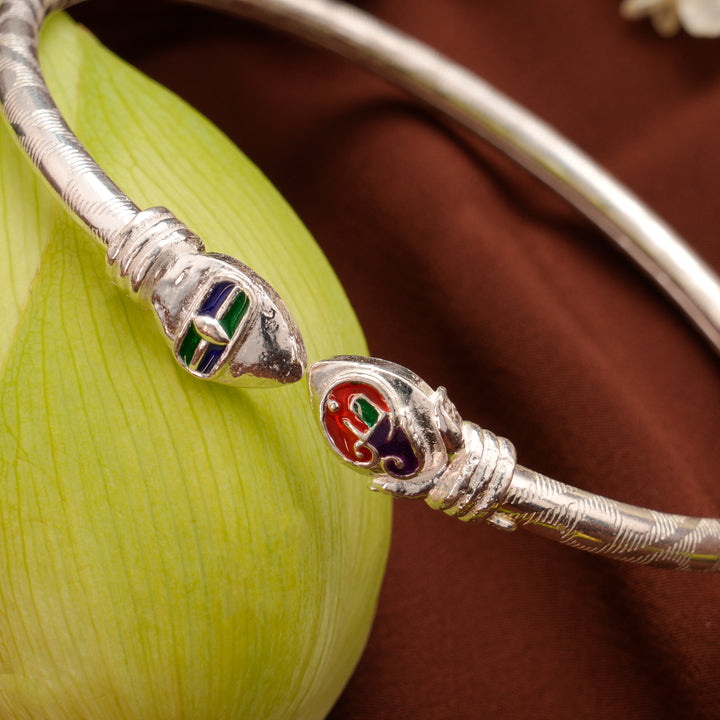 Vel Kappu & Kappu Collections | Sri Anu Jewellers Madurai