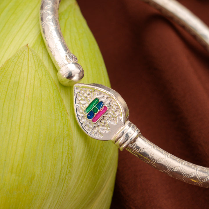 Vel Kappu & Kappu Collections | Sri Anu Jewellers Madurai