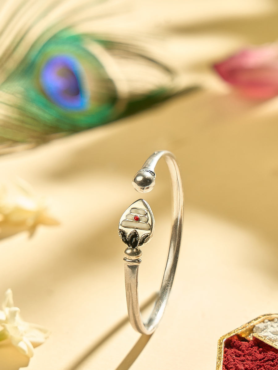 Vel Kappu & Kappu Collections | Sri Anu Jewellers Madurai